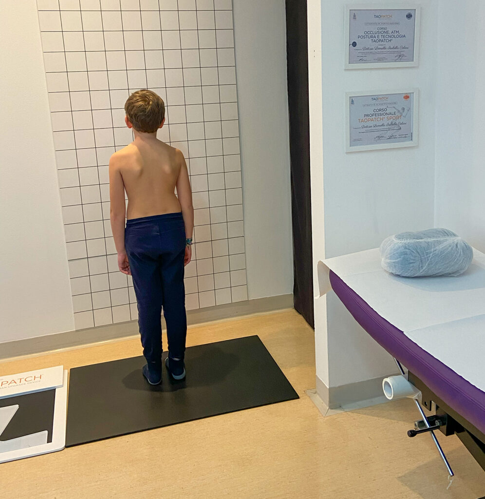 Postural pediatric visit - Dentisti Vignato Vicenza